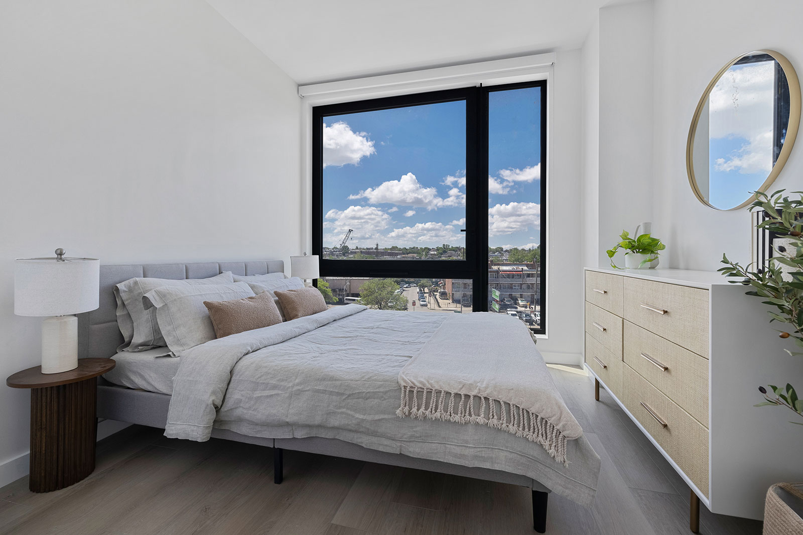 SOLA Woodside | Brand New Studio- 3 Bedroom Apartments